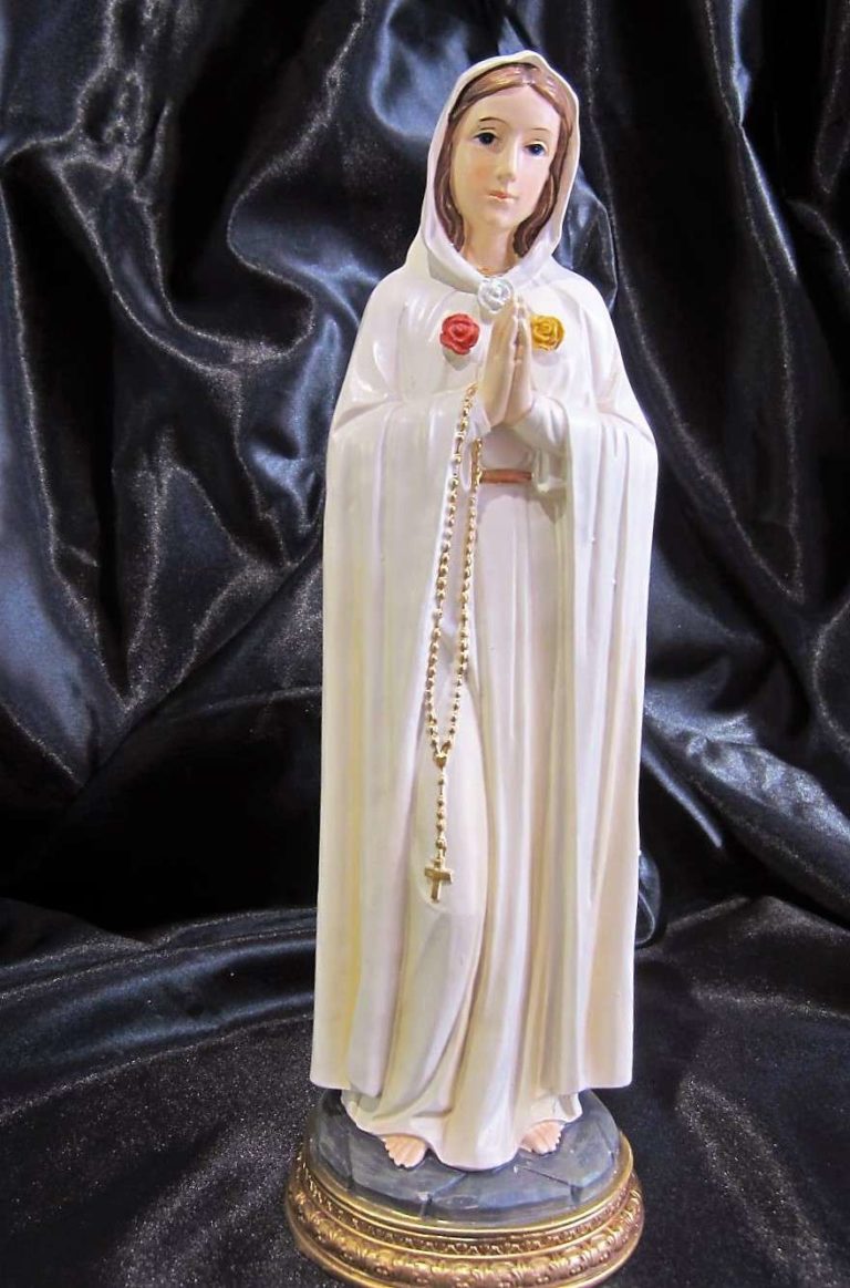 ROSA MÍSTICA: ORACIÓN, ADVOCACIÓN Y ROSARIO