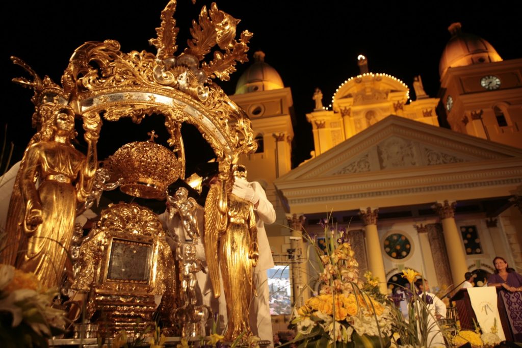 RELIGIOSIDAD POPULAR ENEMIGA DEL EVANGELISMO